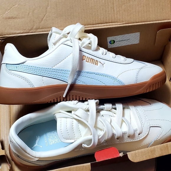 Puma | Shoes | Puma White And Light Blue Sneakers With Gum Sole | Poshmark
